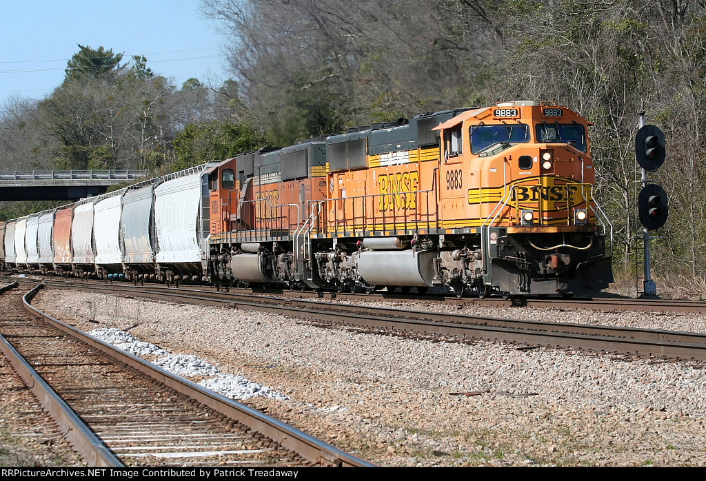 BNSF 9883